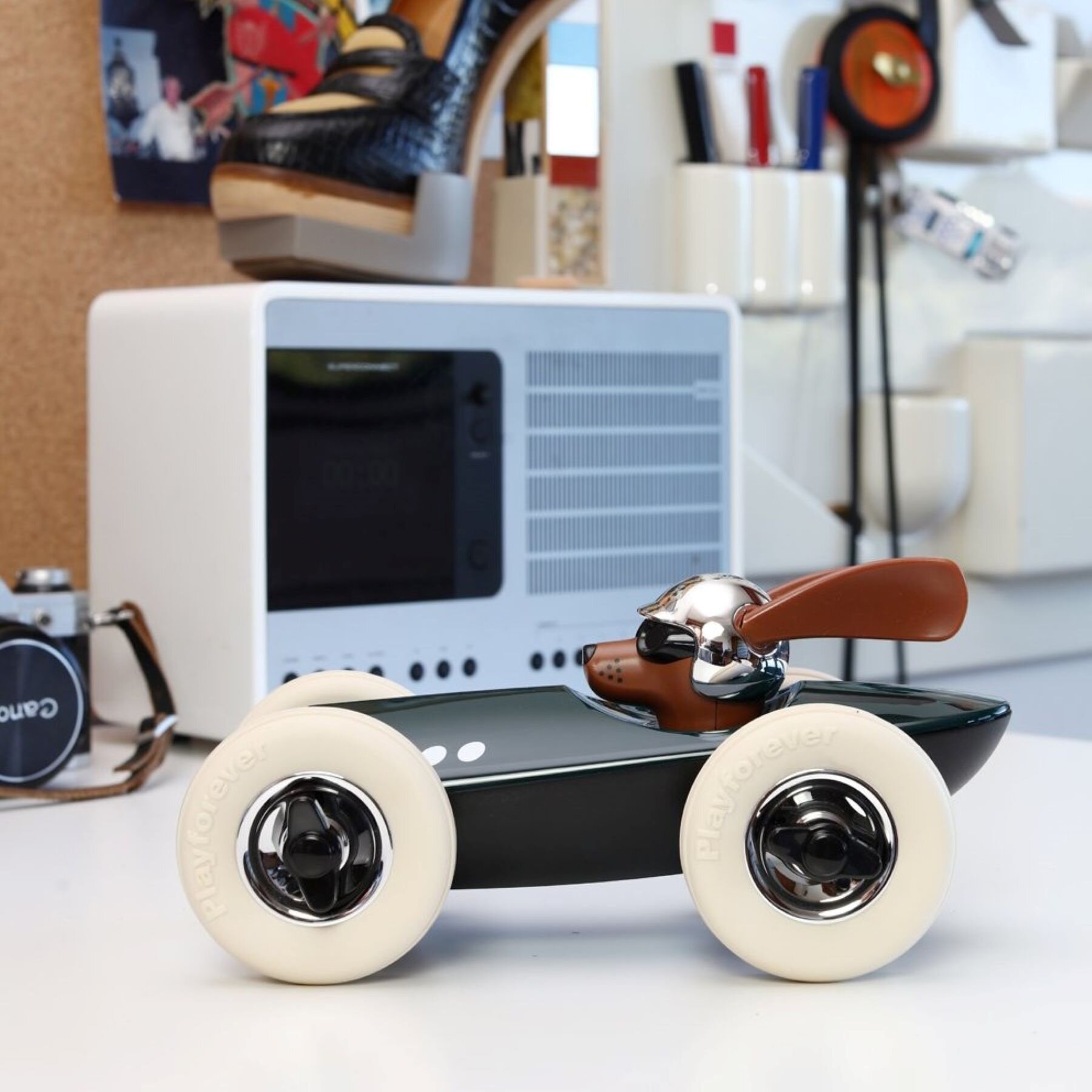 Playforever Rufus Weller - Green - PLAY-Vehicles : Kid Republic ...