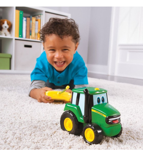 John Deere Remote Control Johnny Tractor - PLAY-Vehicles : Kids ...